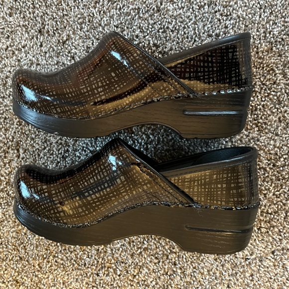 Dansko | Shoes | Dansko Shoes Size 36 Black And Goldsparkle | Poshmark